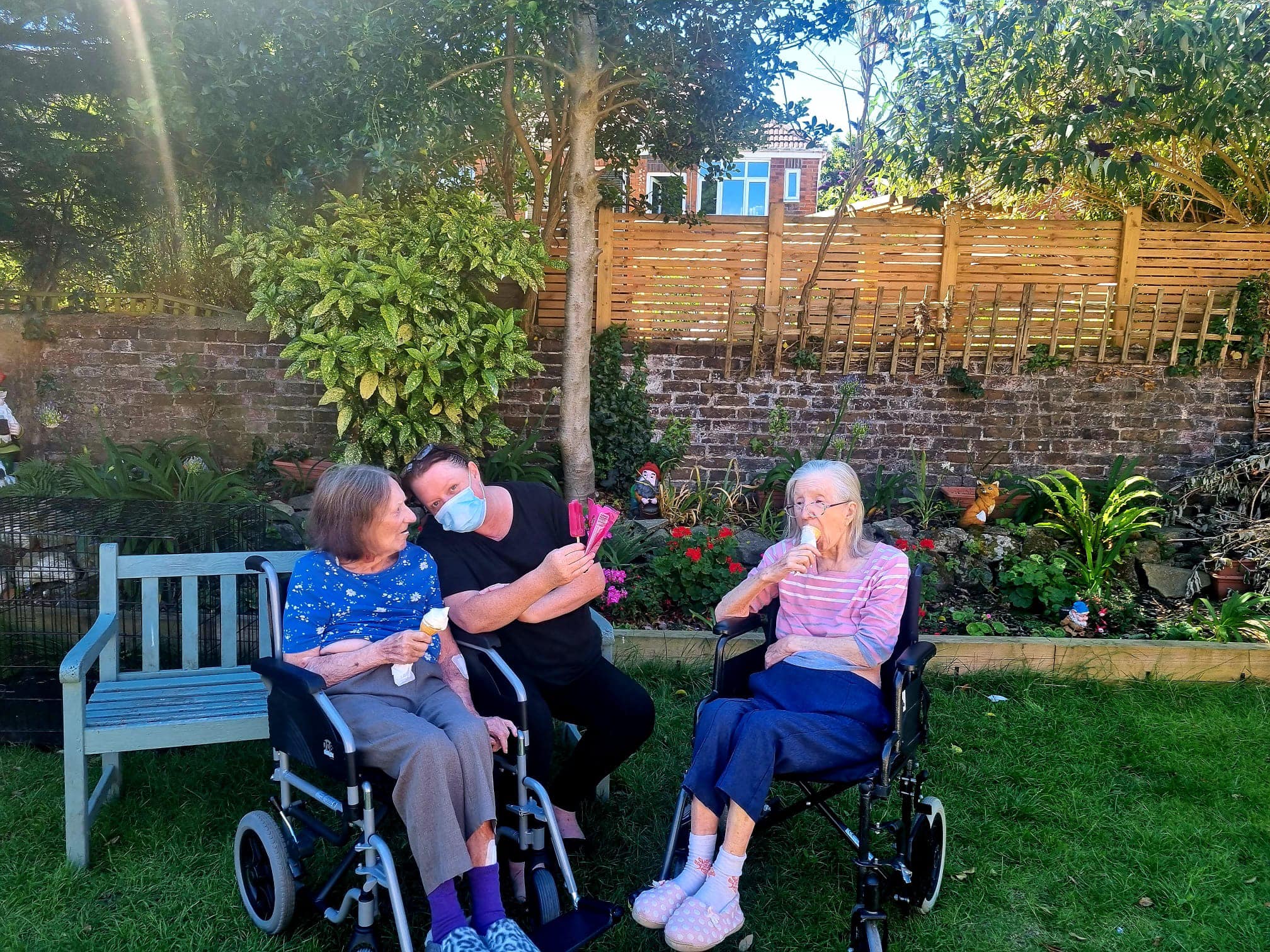 The Benefits of Outdoor Activity for the Elderly